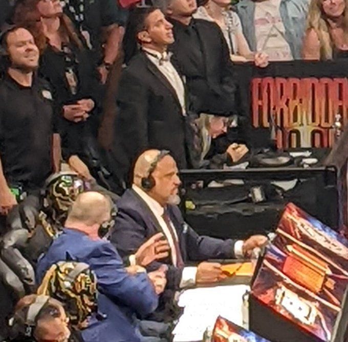 4-time WWE champion to come out of retirement after 17 years?