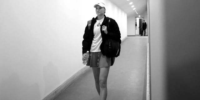 Wimbledon champion Elena Rybakina out of French Open 2023