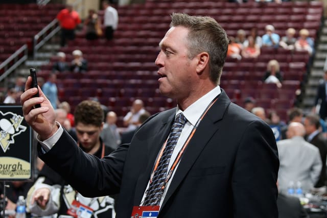 How many Stanley Cups has Patrick Roy won?