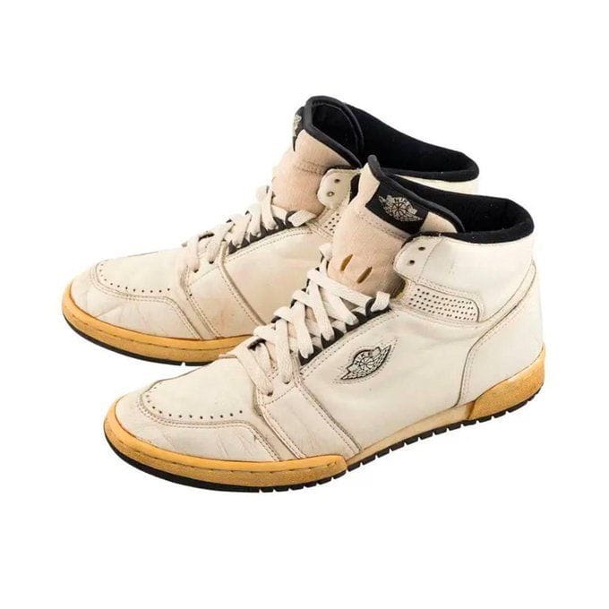 Air Jordan 2 Prototype "White and Black" sneakers: Where to get, bids ...