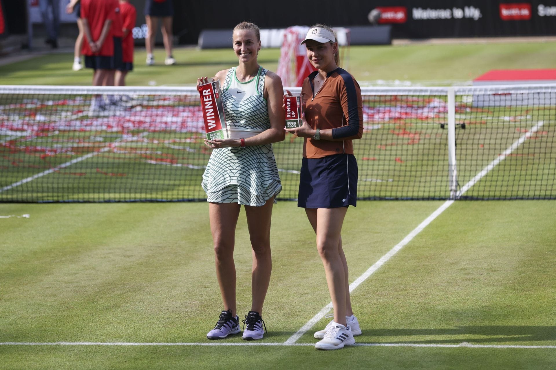 "Saw it for sale on eBay" - Donna Vekic quips about her forehand skills ...