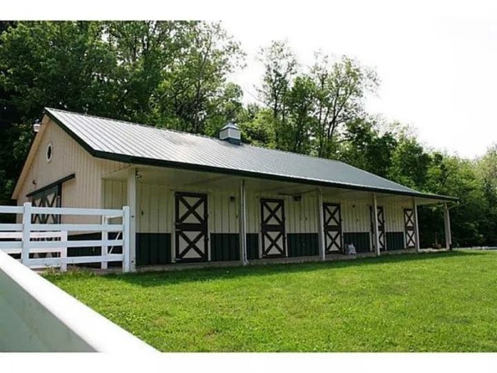 Pat McAfee house: Inside former Colts punter $1.6M, five-bedroom ...