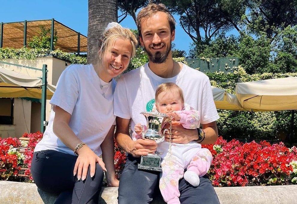 How did Daniil Medvedev meet his wife?