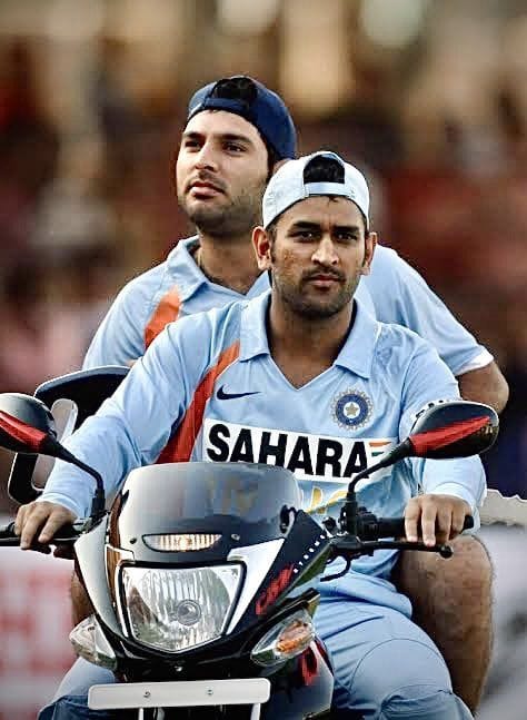 [WATCH] Fans chant "Dhoni, Dhoni" as a massive cutout of birthday boy ...