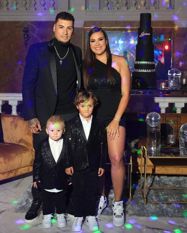 Javier Baez’s Wife: Meet Irmarie Baez, Her Net Worth, Relationship ...