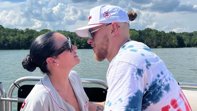 George Kittle's girlfriend Claire trolled over recent social media ...