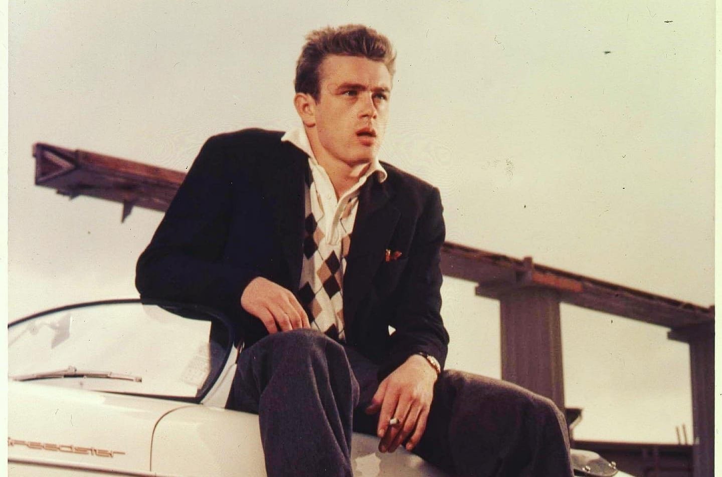 How did James Dean die?