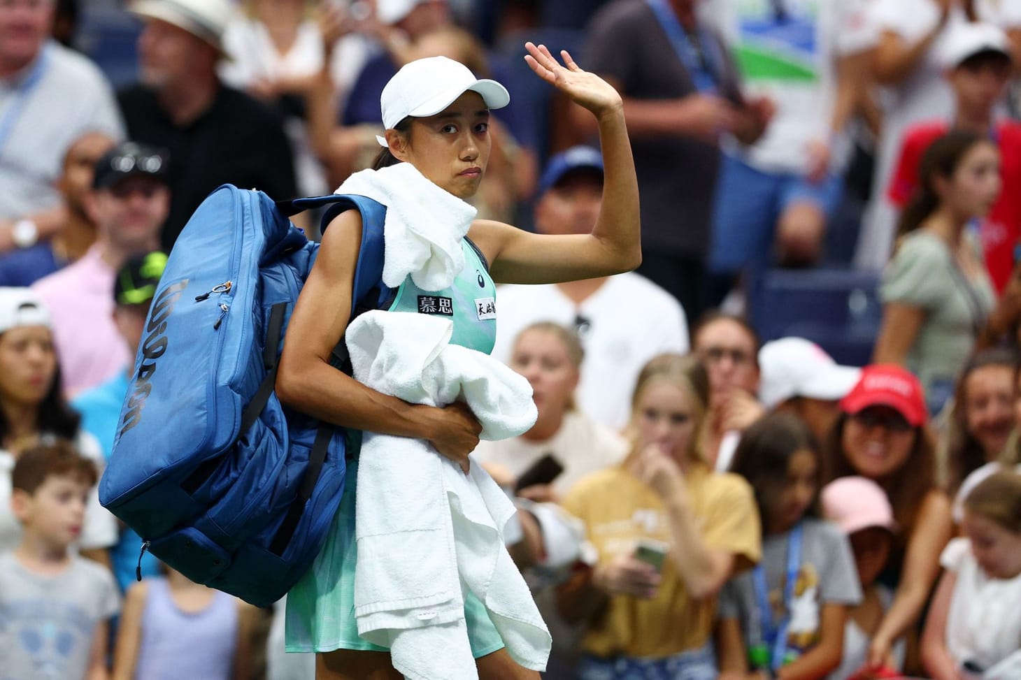 Amarissa Kiara Toth apologizes to Zhang Shuai after Hungarian Open ...