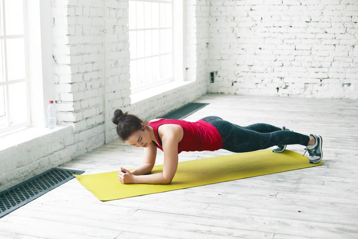 7 types of planks you can do to upgrade your core training