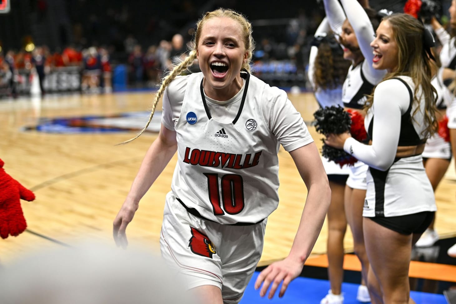 LSU Star Angel Reese hits iconic celebration while making bold claim at ...