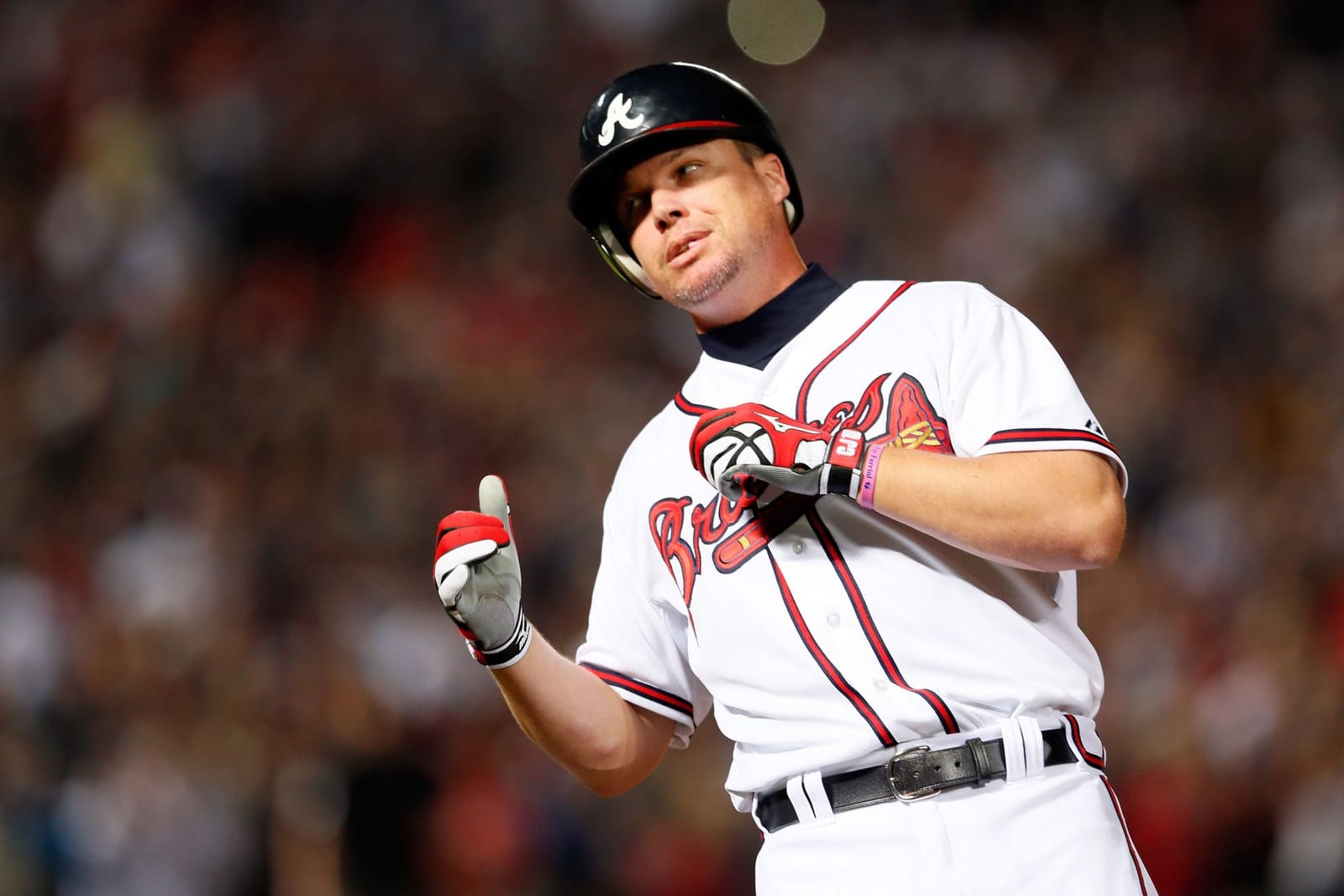 Chipper Jones: Chipper Jones once impregnated Hooters waitress while ...