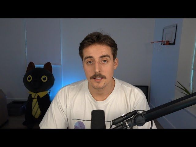 Why did Denis Daily quit Roblox?