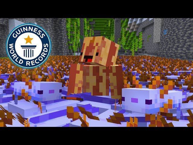 What is the command to summon blue axolotl in Minecraft?