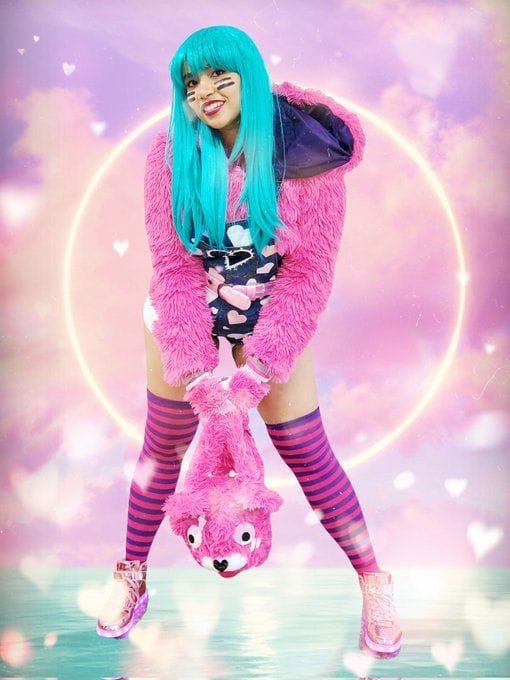 Fortnite cosplayer turns into Syd in impeccable makeover