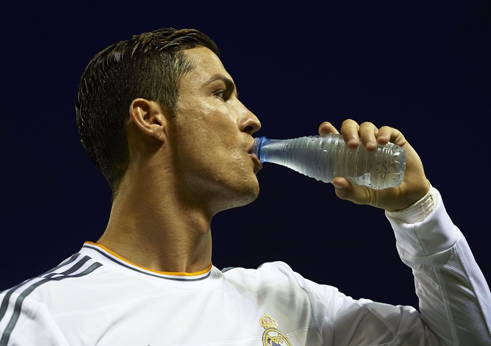 Cristiano Ronaldo's mineral water company slammed over suspicions of ...