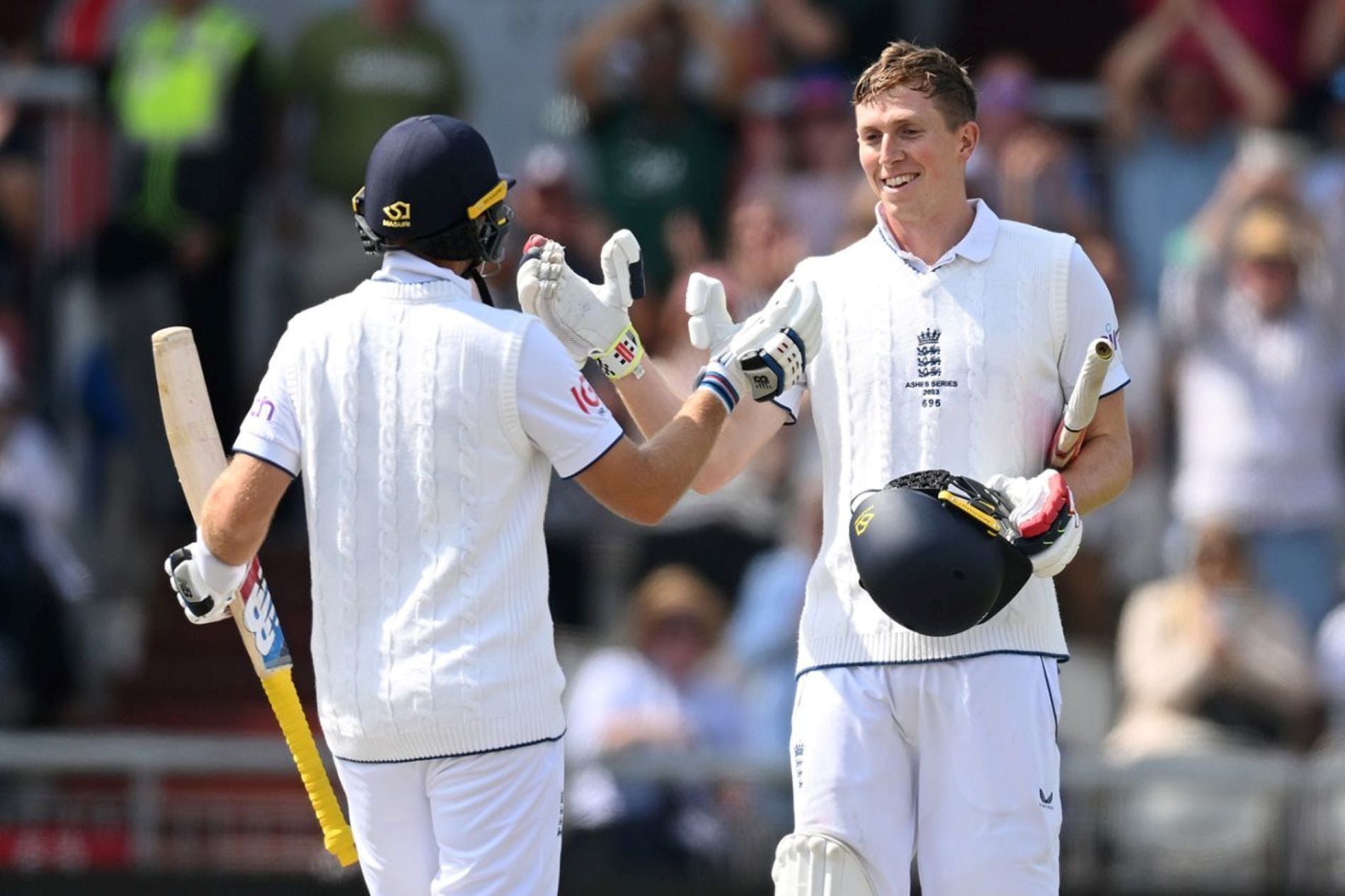 "A true display of talent and grit" - Twitter hails Zak Crawley for ...