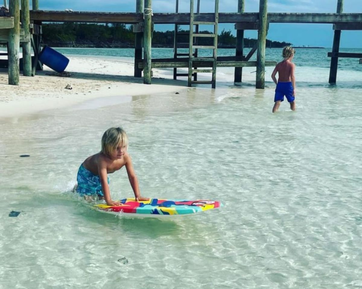 In Photos: Ex-Auburn cheerleader Lindsay Shiver's Instagram reveals ...