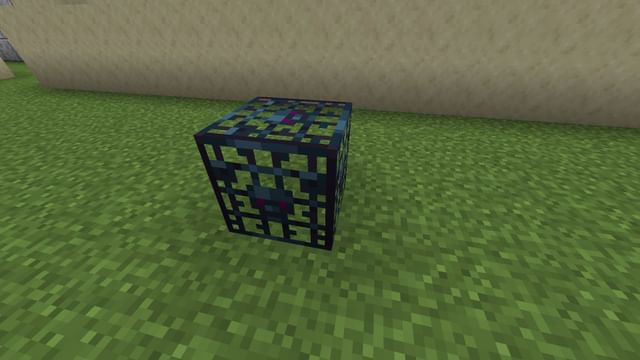 Top 7 illegal blocks to obtain in Minecraft survival
