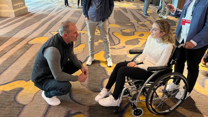 Sarah Langs: New York Yankees honor Sarah Langs and other extraordinary ...