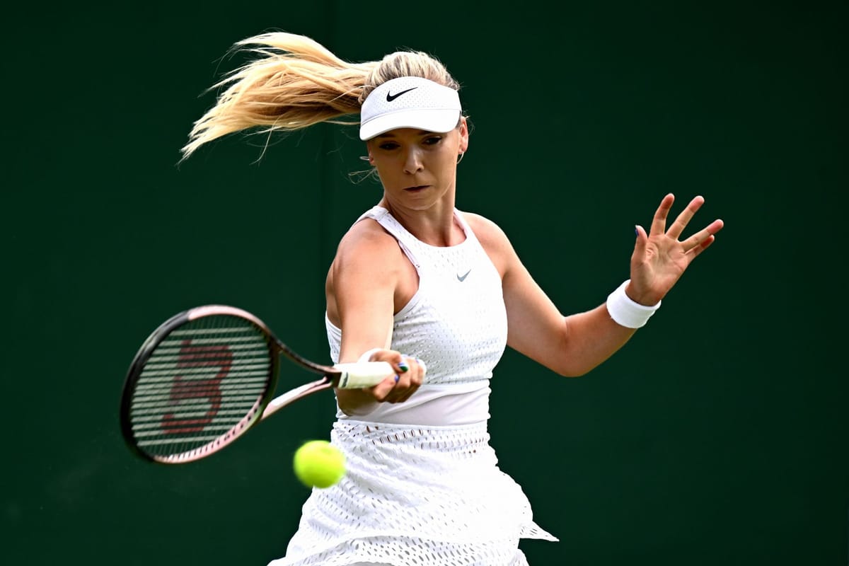 "Awesome watching you play!" - Jessica Alba attends Katie Boulter's ...