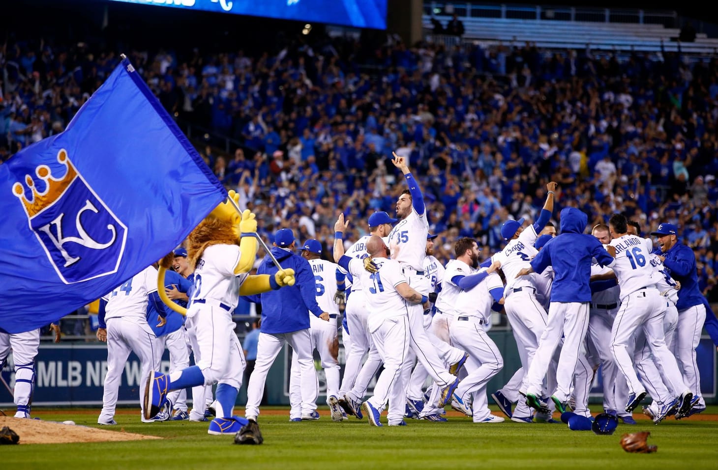 MLB: Which players have played for both Royals and Nationals in their ...