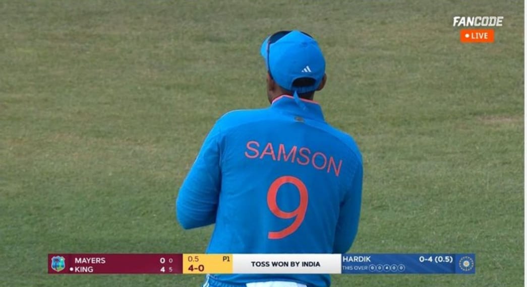 [Picture] Suryakumar Yadav spotted wearing Sanju Samson’s jersey in IND ...