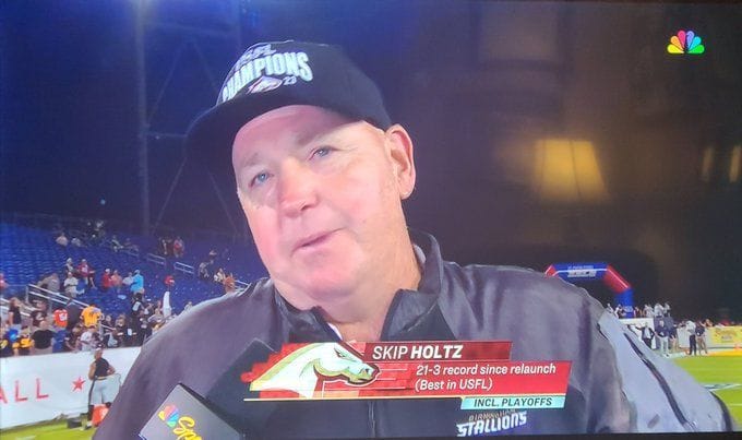 Who is Skip Holtz's wife, Jennifer? All about USFL Birmingham Stallions ...