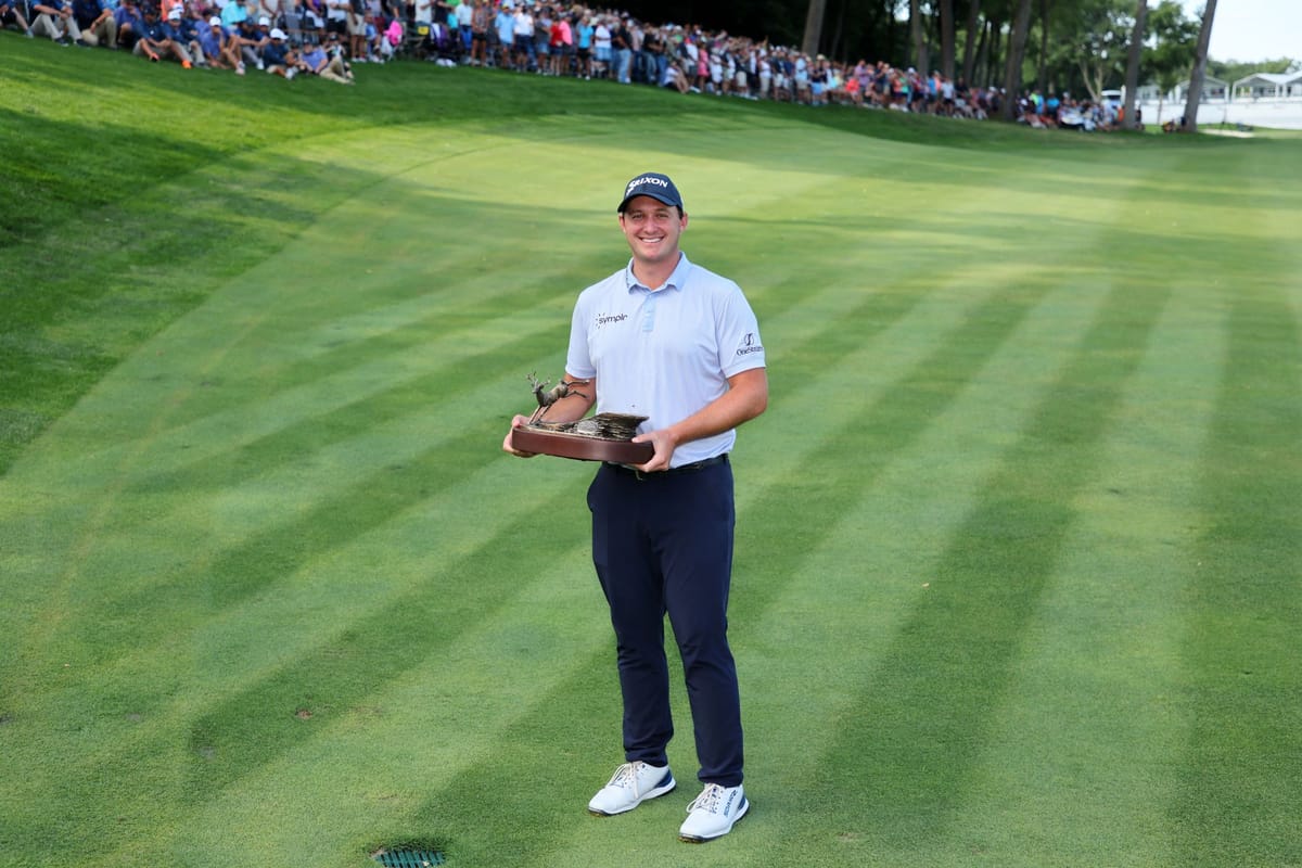 What is inside John Deere Classic winner Sepp Straka's bag? Have a look