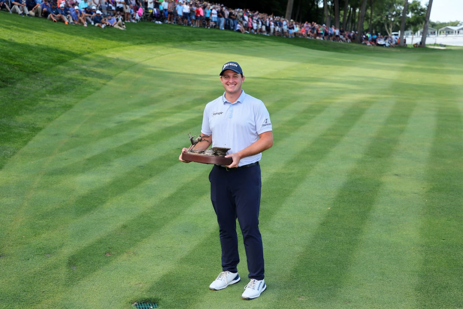 What is inside John Deere Classic winner Sepp Straka's bag? Have a look