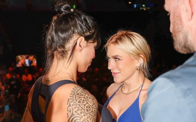 Fans cheer on as Elle Brooke shares stunning snaps from Jully Poca ...