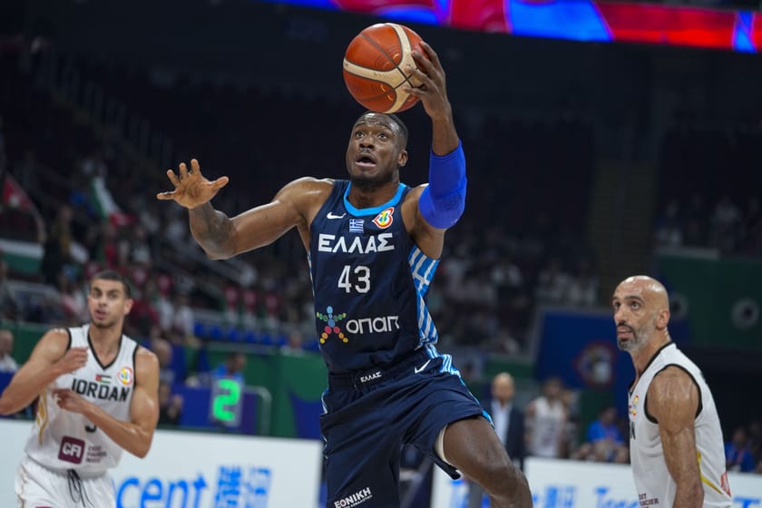 "You always want to play and feel important" - Thanasis Antetokounmpo ...