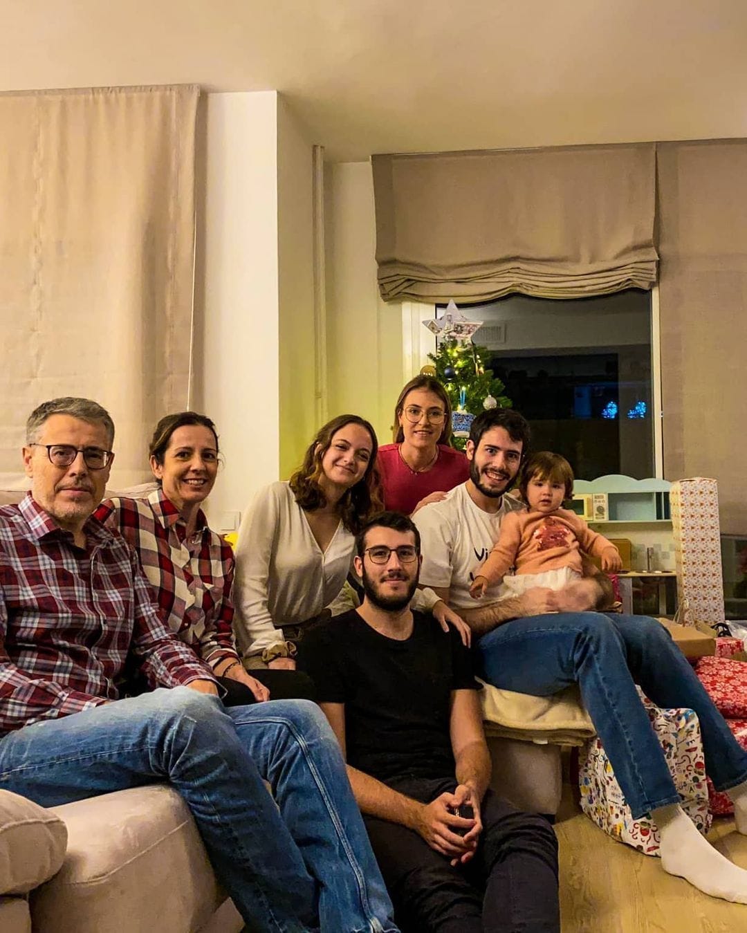 Who are Alex Abrines Parents, Gabriel Abrines and Arantxa Redondo?