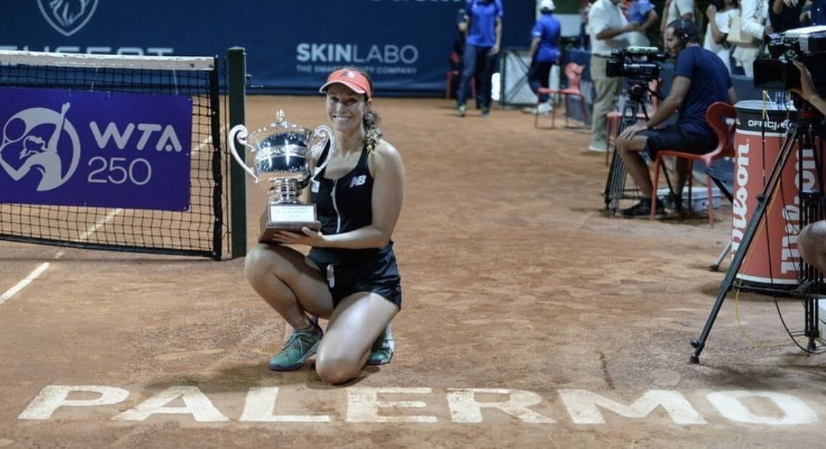 Did Danielle Collins go to UVA?