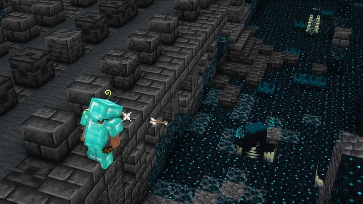 Easiest way to kill Warden in Minecraft