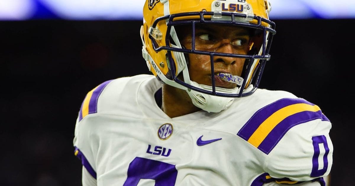 LSU star Maason Smith's suspension riles up the CFB world, with fans ...