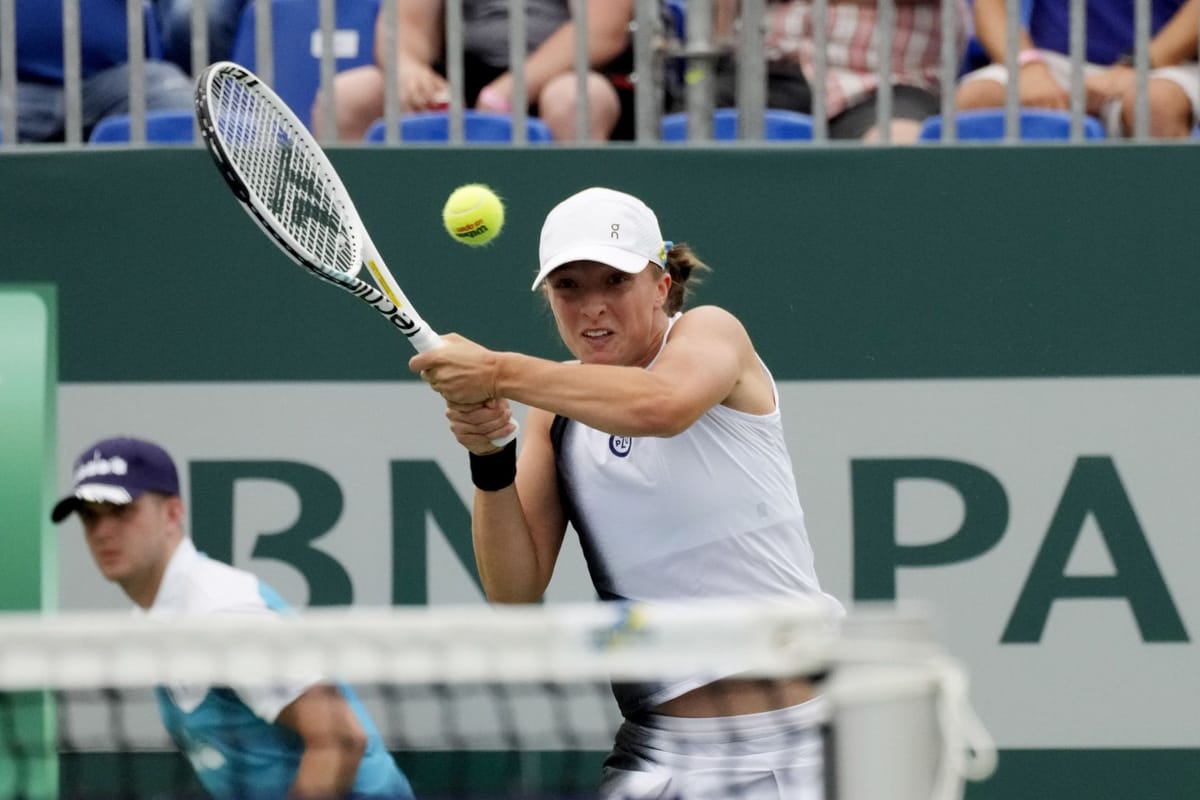 Cincinnati 2023: Iga Swiatek vs Coco Gauff preview, head-to-head, prediction, odds, and pick ...