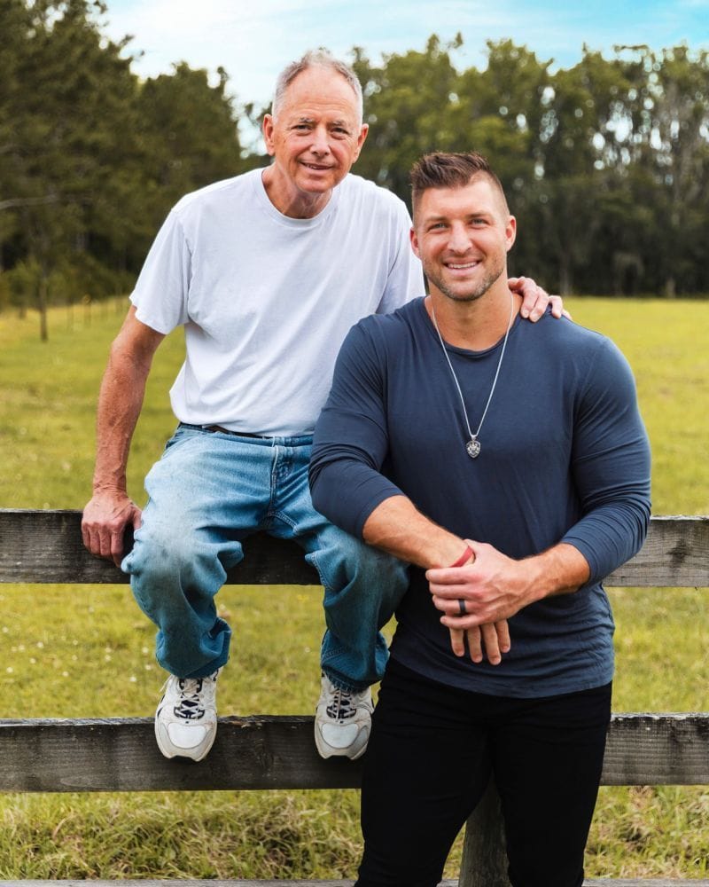 Who are Tim Tebow's parents, Pamela and Robert? A sneak peek into the ...