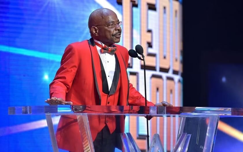 Teddy Long insists that WWE won't put the World Title on popular 18 ...