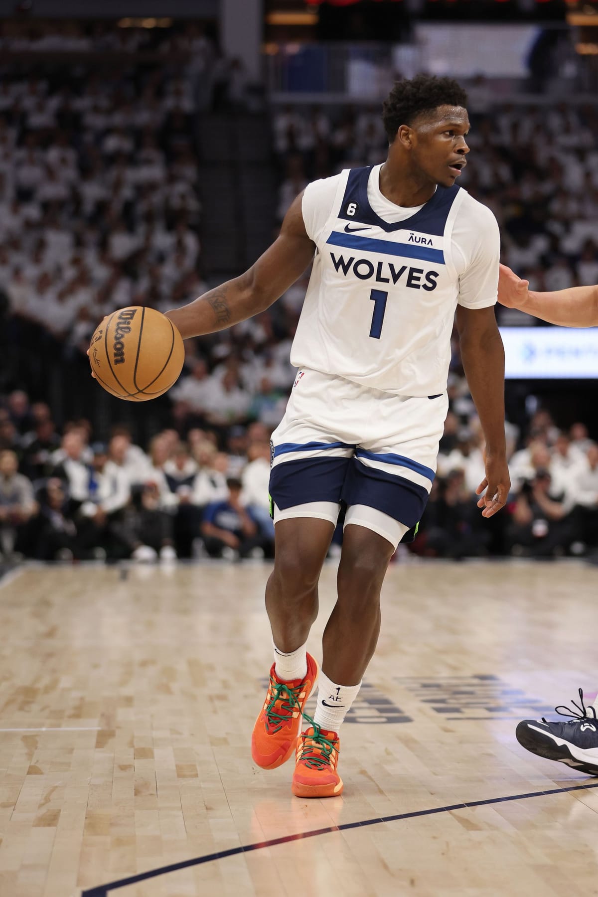 How old is Anthony Edwards? | Anthony Edwards Age Revealed