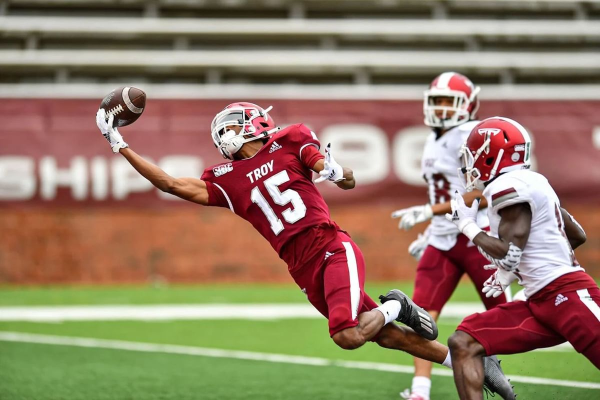 Who is Bo Nix's adoptive brother, Tez Johnson? Exploring Oregon's newly added wide receiver