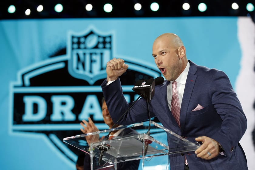 How long do college football players have to stay? Exploring NFL draft ...