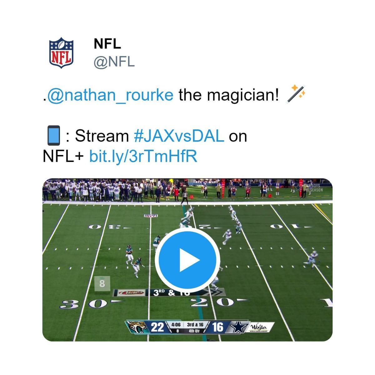 Patrick Mahomes, Tyreek Hill lose their minds as Nathan Rourke's insane ...