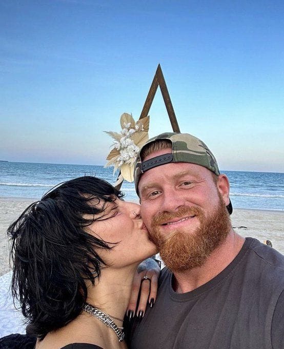 "Dom's not gonna be very happy about this" - WWE fans react to Rhea ...