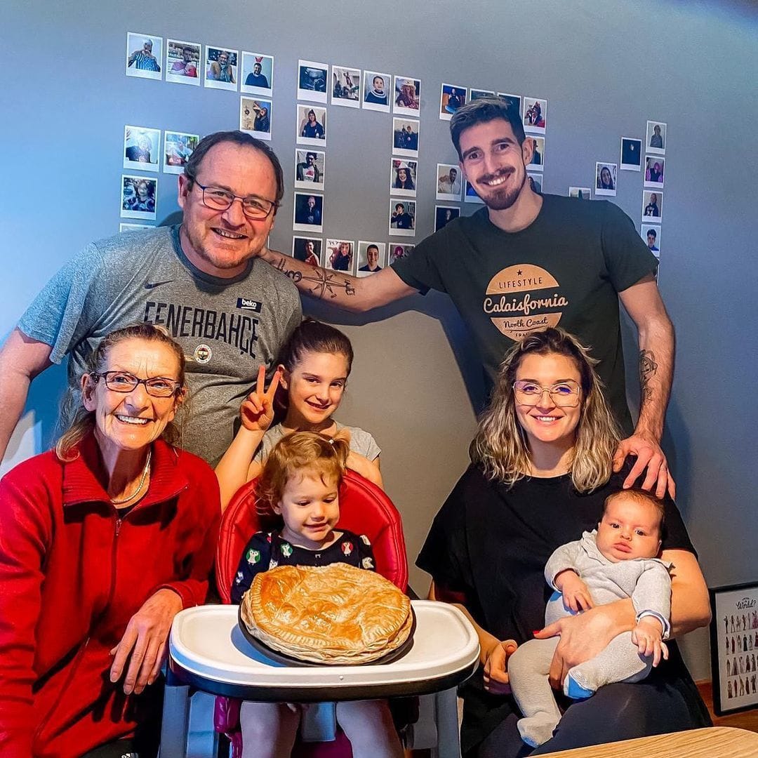 Who are Nando de Colo Parents, Bruno de Colo and Nicole de Colo?