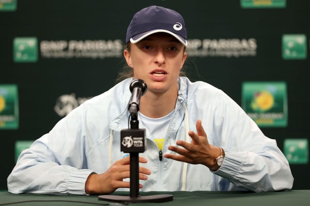 “Unacceptable service performance” - Tennis fans react to Iga Swiatek ...