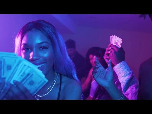 Anaya Perry's Profile, Net Worth, Age, Height, Relationships, FAQs