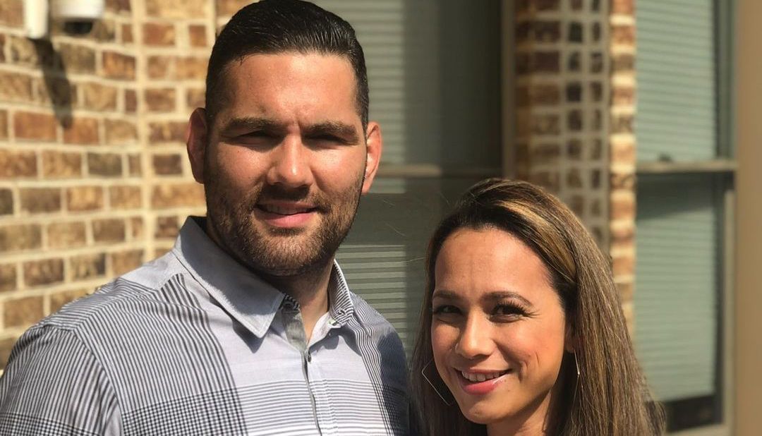 Who is Chris Weidman Wife?