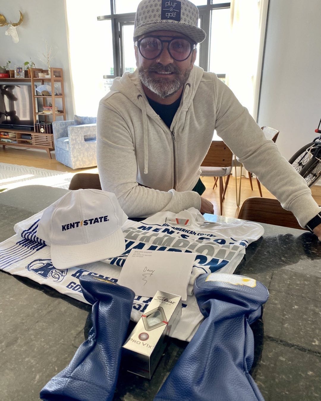 Who is Corey Conners' caddie?