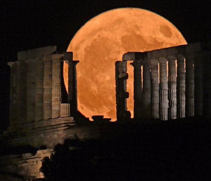 Why is it called the Sturgeon Moon? Supermoon spiritual meaning and ...