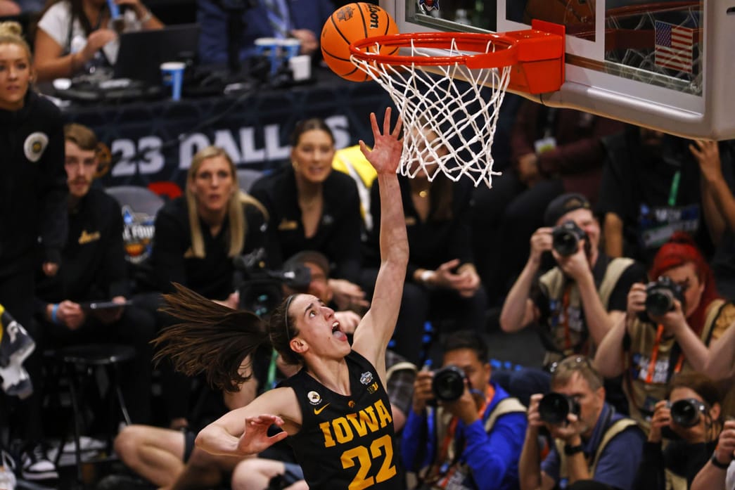 Caitlin Clark's insane offseason workout leaves the CBB fans awestruck ...